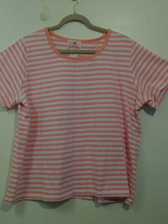 The Quacker Factory | Tops | Quacker Factory Womens Pink White Diamond ...